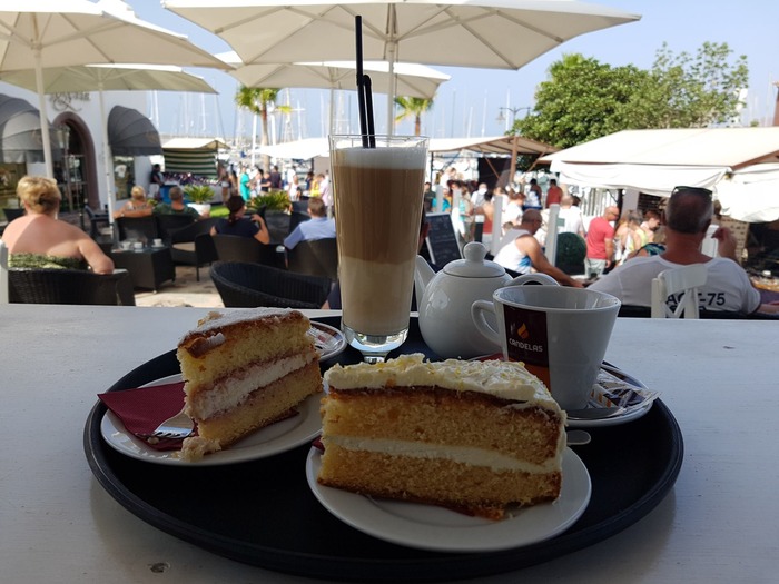 SPECIAL OFFERS :: Café Terraza